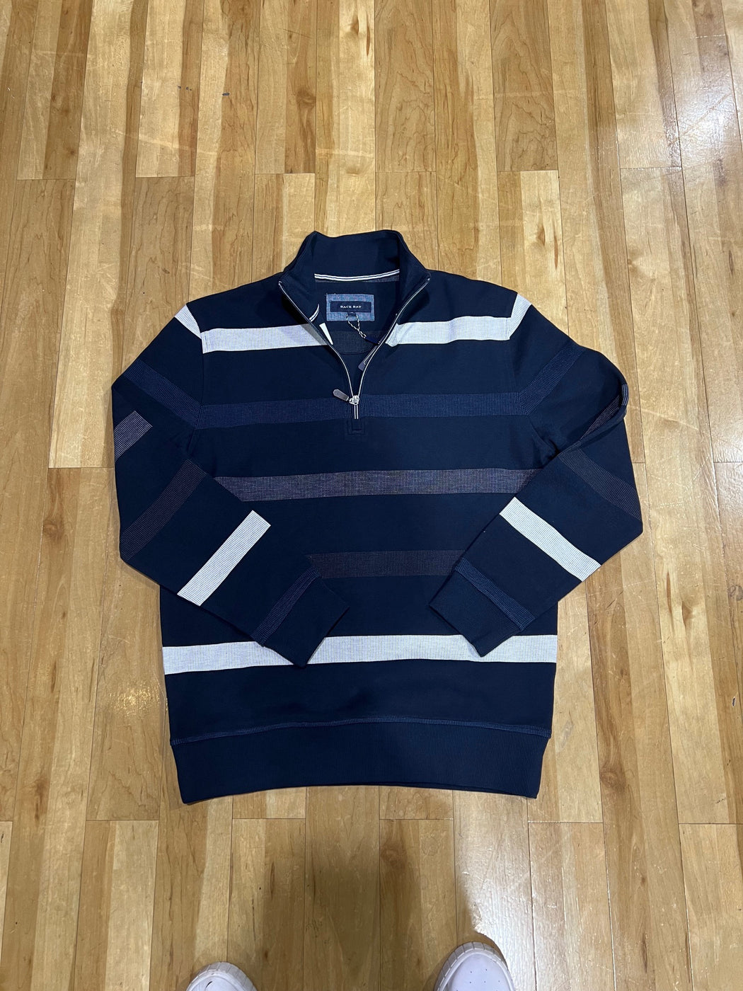 Entiltlement – Macks Fashion & Surf